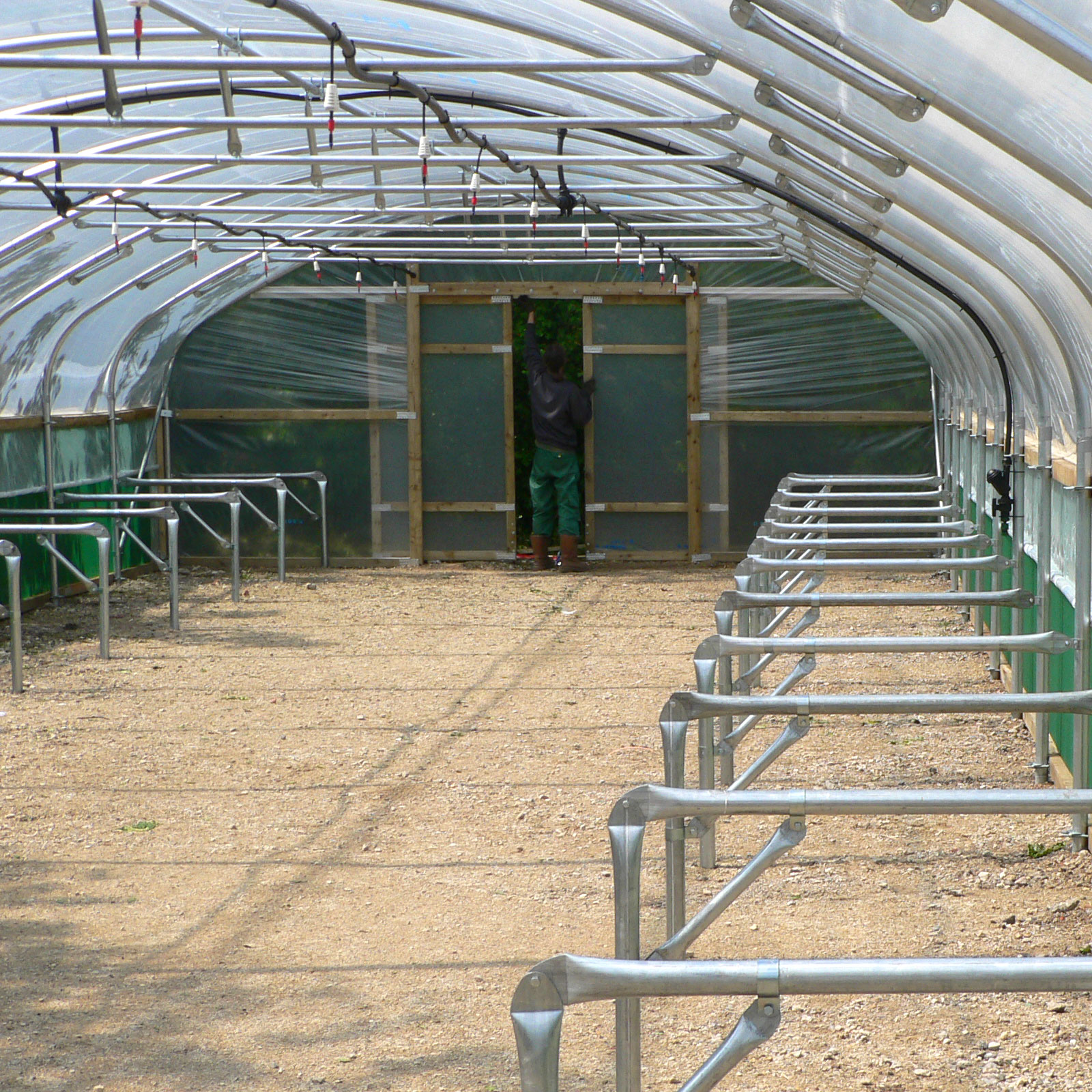 Staging Supports for Polytunnels
